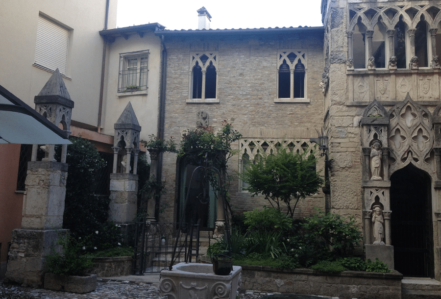 Palazzo Guidi - Petrangolini e cappella Petrangolini Rimini